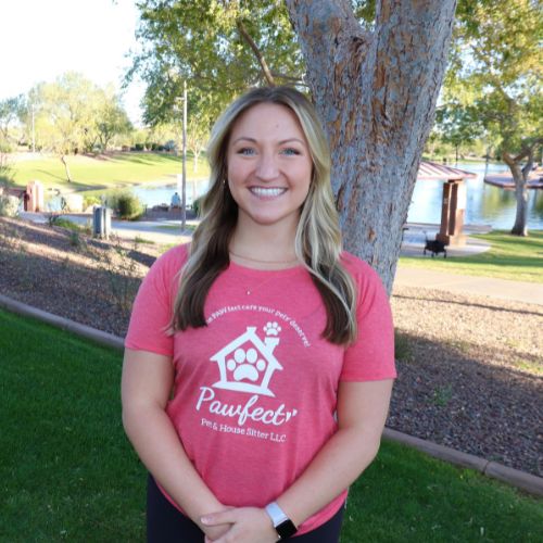 Meet Our Professional Pet Sitters | Pawfect Pet Sitter